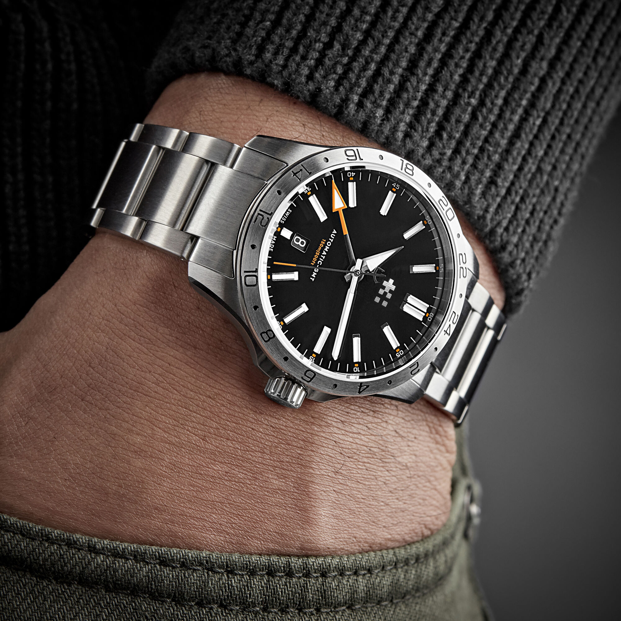 C63 Sealander GMT | Christopher Ward