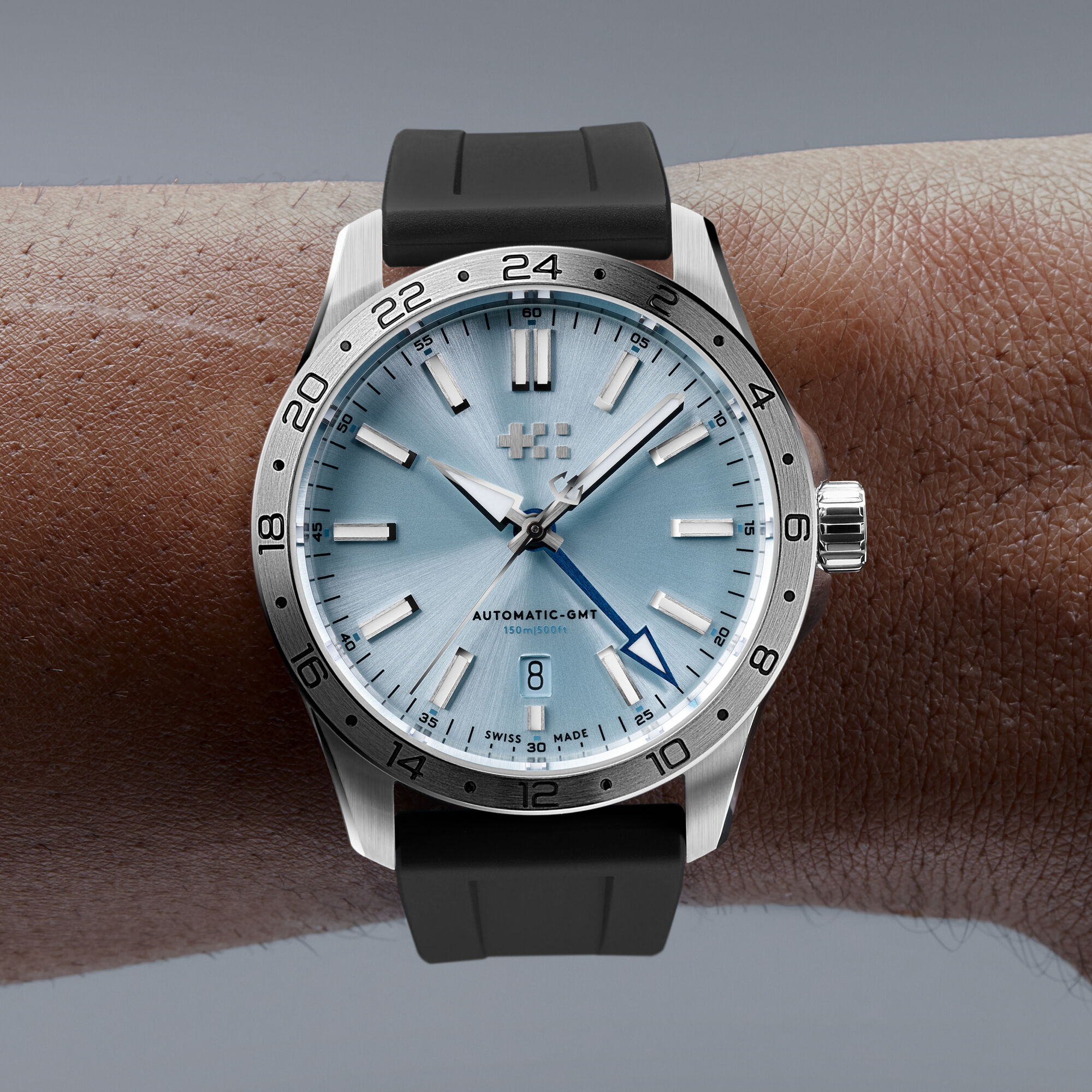 C63 Sealander GMT | Christopher Ward