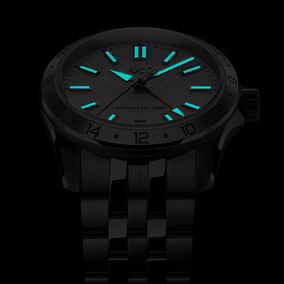 C63 Sealander GMT 36 | Christopher Ward