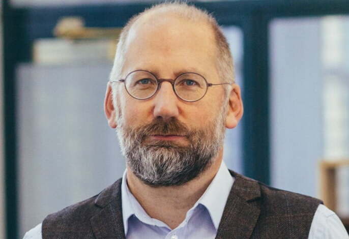 professor-jeremy-hobbins-preview | Christopher Ward