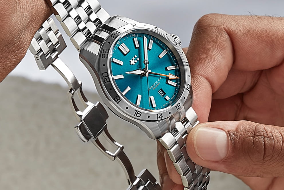 Introducing the NEW C63 Sealander GMT in Dragonfly Blue (Sellita SW330 ...