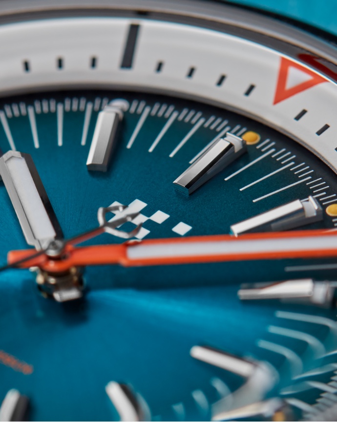 Loupe: Super Compressor | Christopher Ward